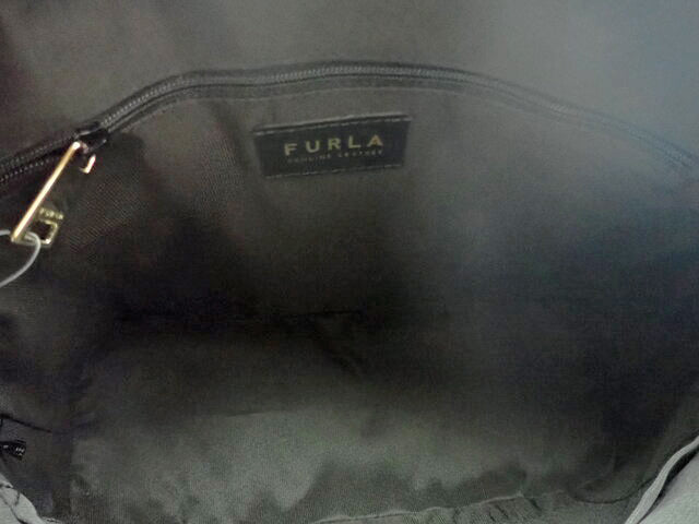 FURLA フルラ PIPER M パイパーM Crocodile Embossed Leather 型 FURLA フルラ PIPER M パイパーM Crocodile Embossed Leather 型